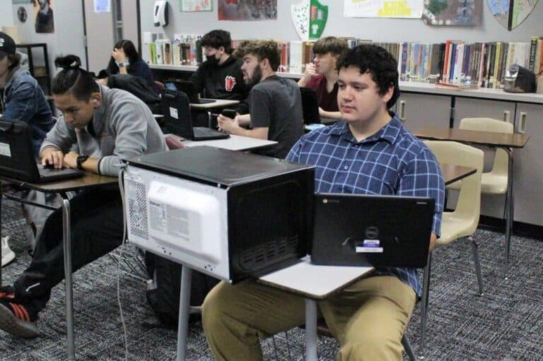 42 Hilarious Anything But A Backpack Day Ideas For Spirit Week