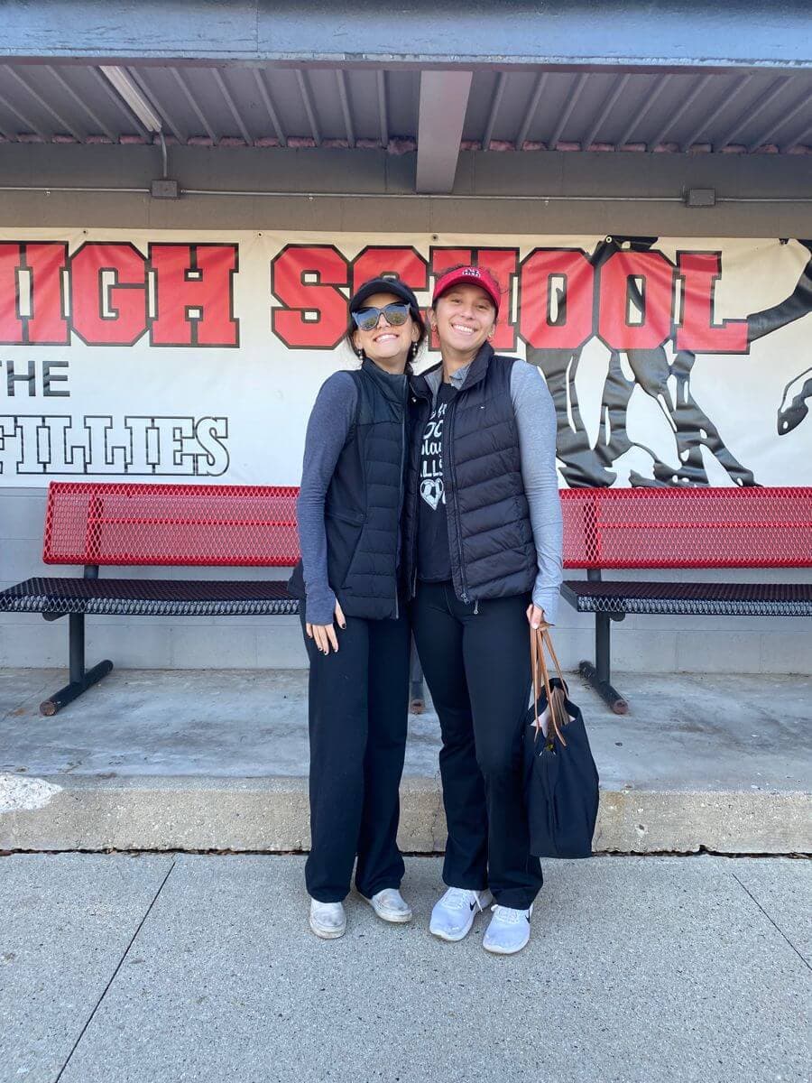 11 Best Soccer Mom Outfit Ideas To Copy For Spirit Week