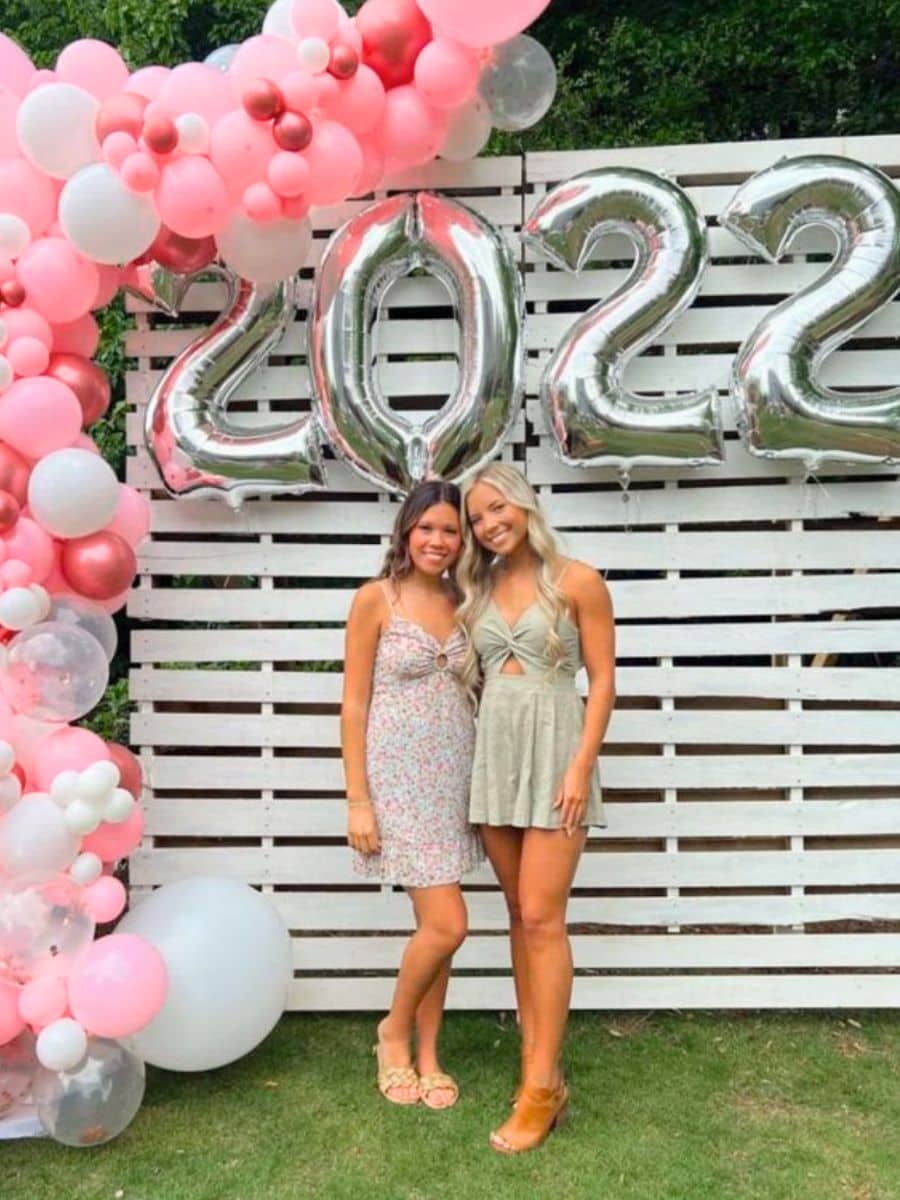 40 Insanely Fun High School Graduation Party Ideas