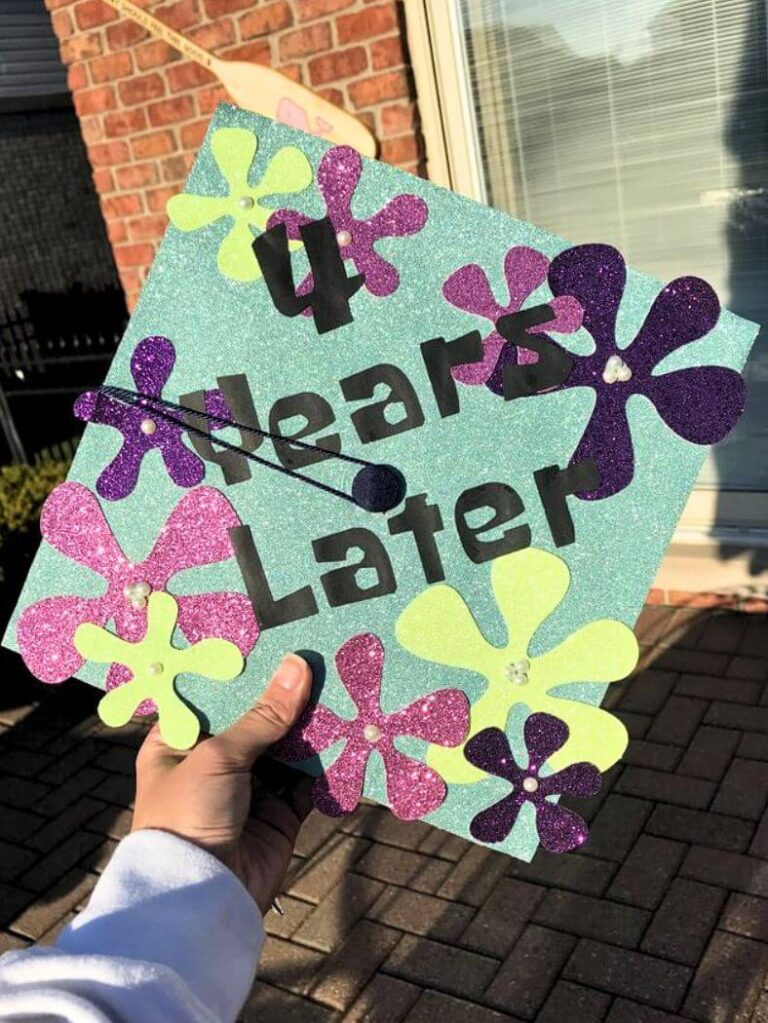 45 Clever Graduation Cap Ideas You'll Want To Recreate